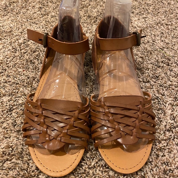 Forever 21 | Shoes | Sandals | Poshmark